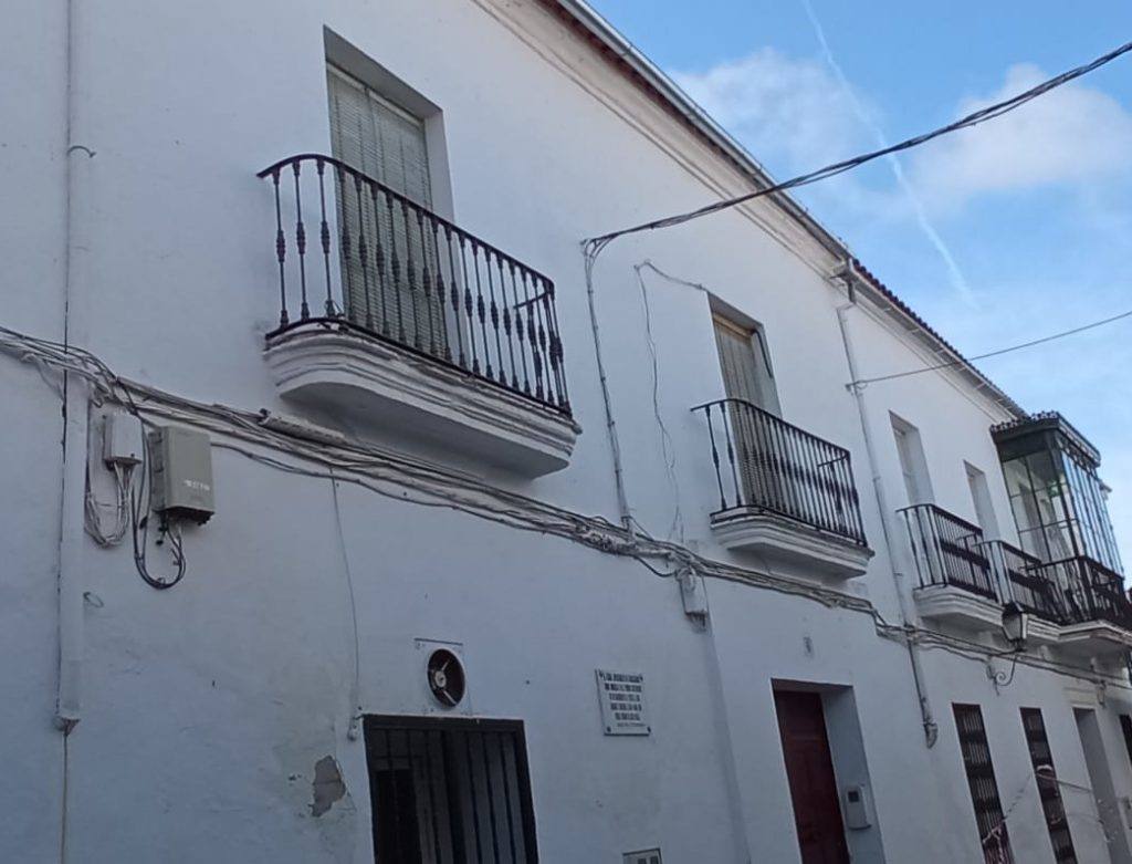 Los niños de Guadalcanal rinden homenaje con dibujos a Luis Chamizo ...