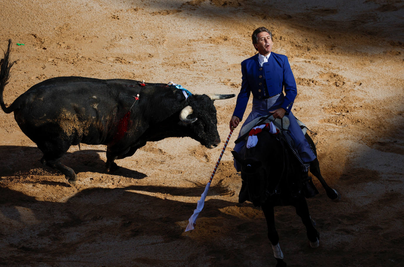 La festiva corrida del centenario cumple en Pamplona | Hoy