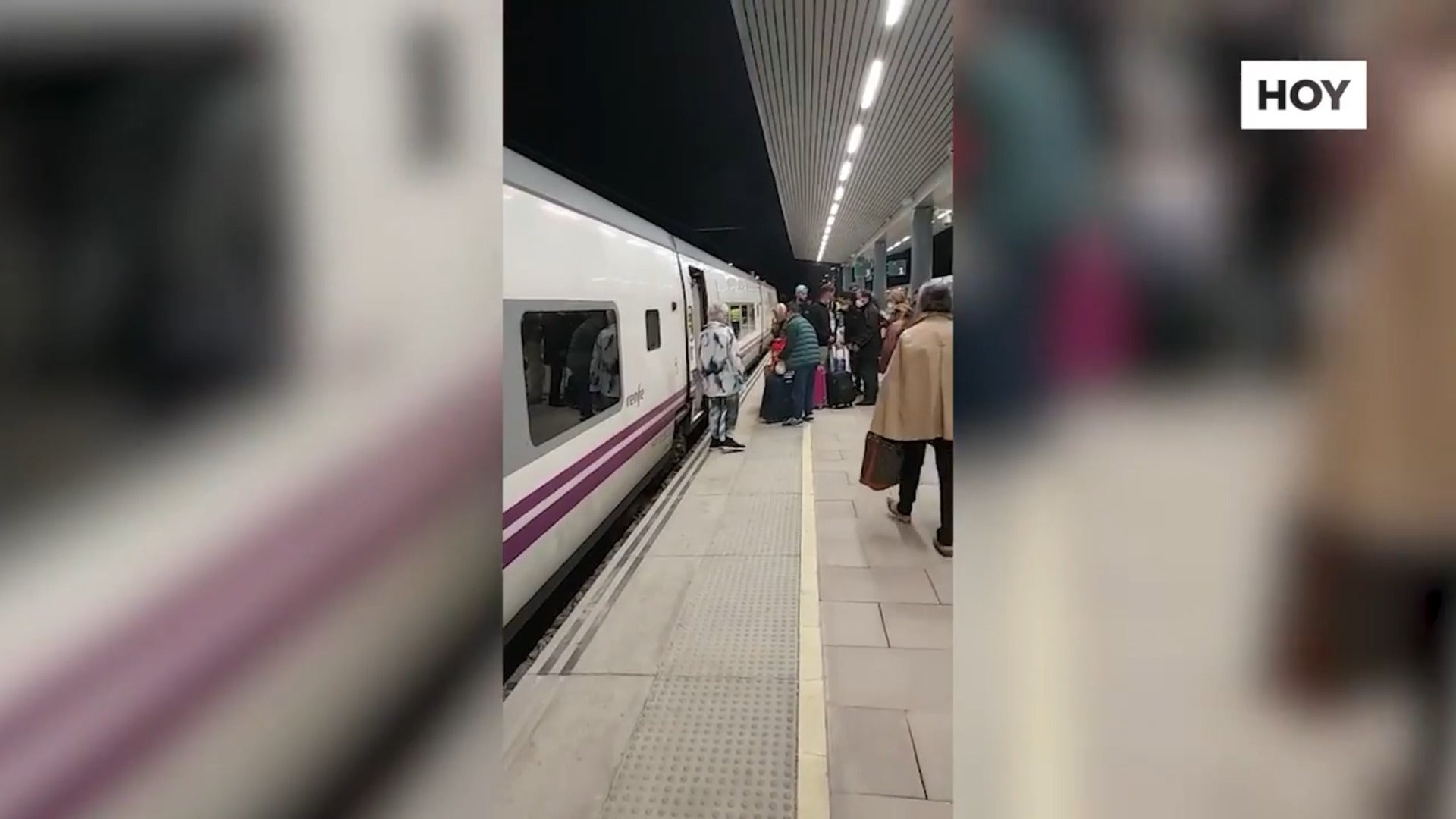 El Alvia Madrid-Badajoz se queda en Cáceres y Renfe le pide a Talgo que lo revise | Hoy