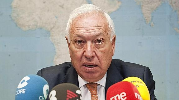 Margallo sostiene que hacen falta tropas «sobre el terreno» para frenar ...